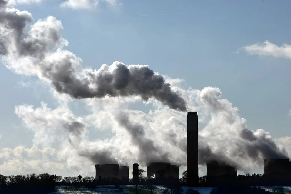 Electricity Sector Decades-Low Climate Pollution, Report
